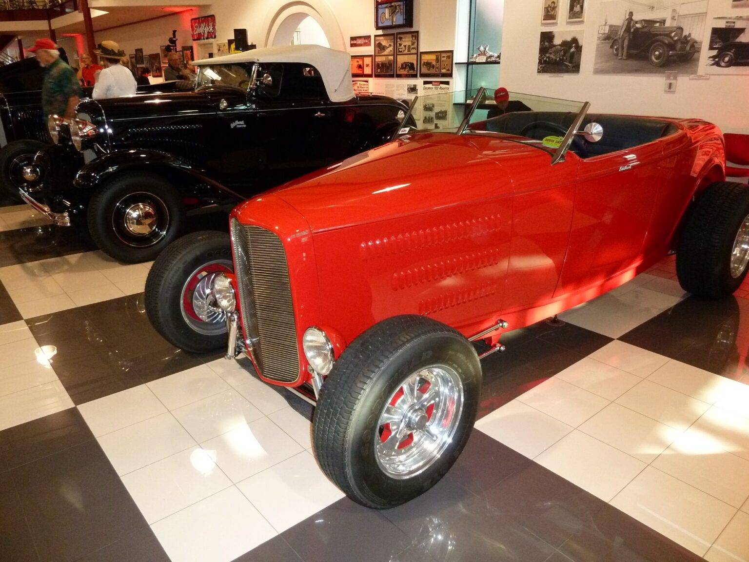 Vic’s Garage (Edelbrock) - Garage Style Magazine